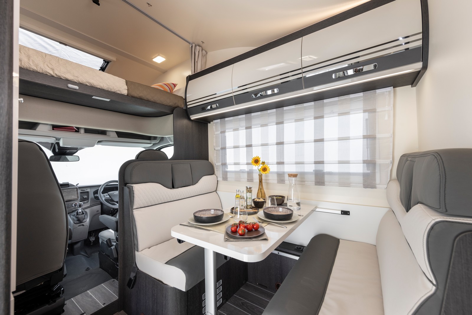 Adventurer Motorhome Hire prices and bookings