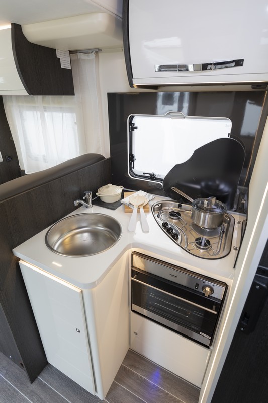 Voyager Motorhome Hire from Just go UK Motorhome rental