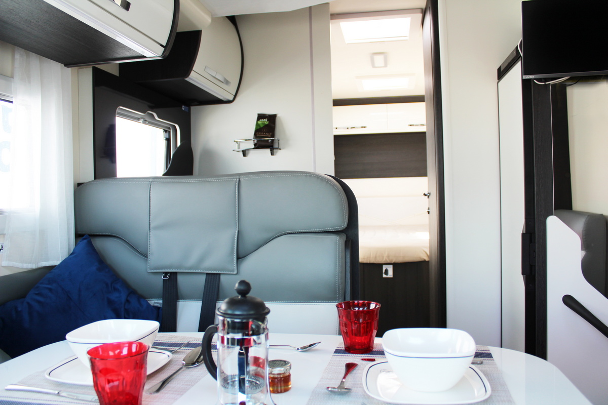 Voyager Motorhome Hire from Just go UK Motorhome rental