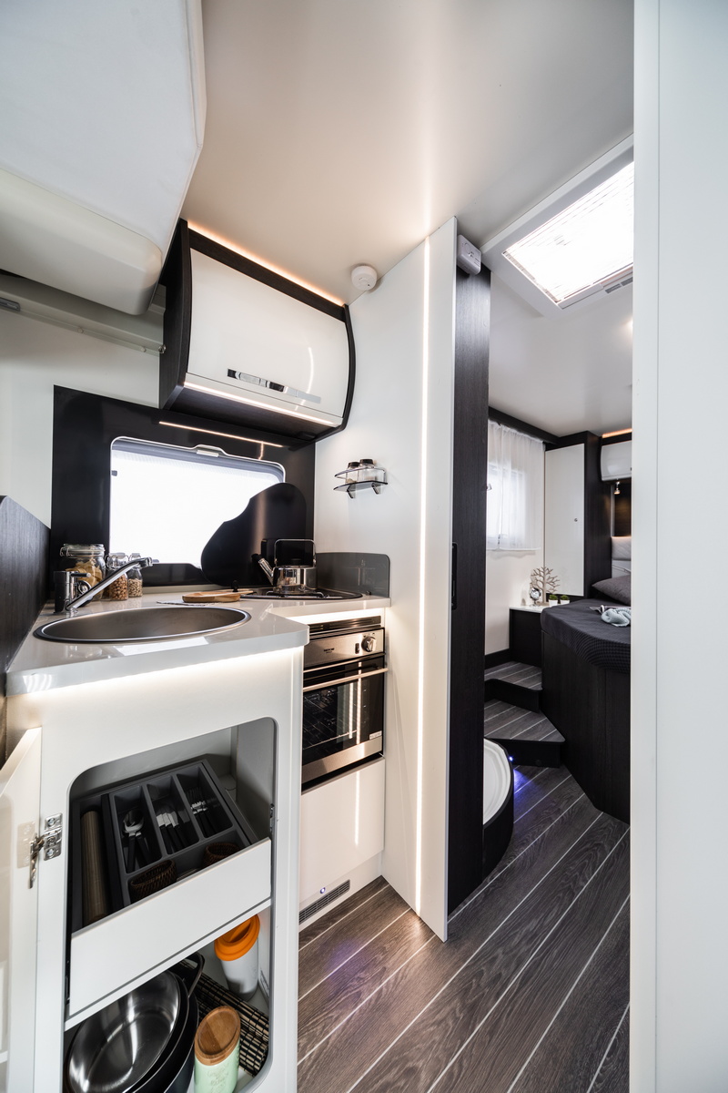 Voyager Motorhome Hire from Just go UK Motorhome rental
